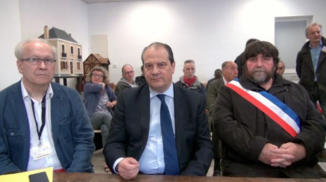 La Fête de la Rose dans l'Yonne suscite de l'espoir - AUXERRE TV